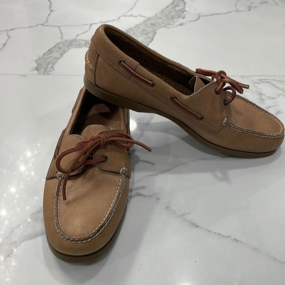 St. John's Bay | Shoes | St Johns Bay Leather Boat Shoes | Poshmark